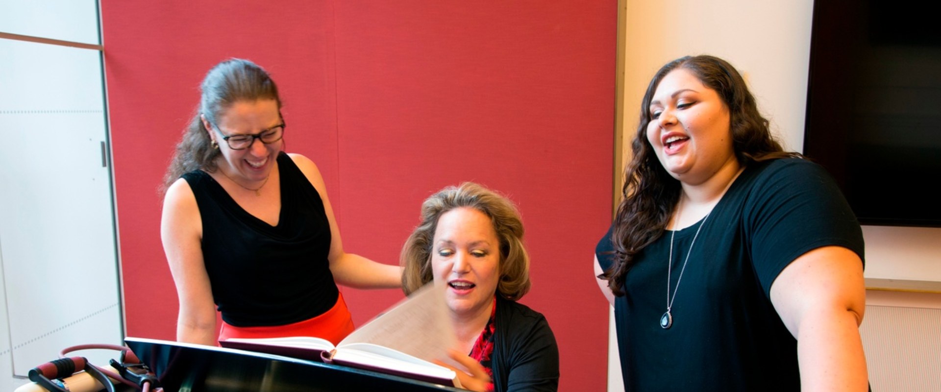 What Does A Voice Teacher Do